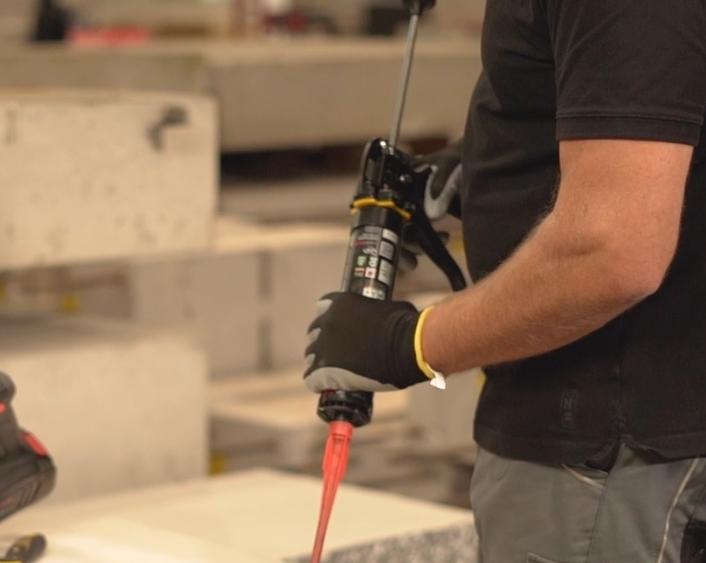 Cartridge presses for many cartridges and sizes – CHEMOFAST® Anchoring GmbH